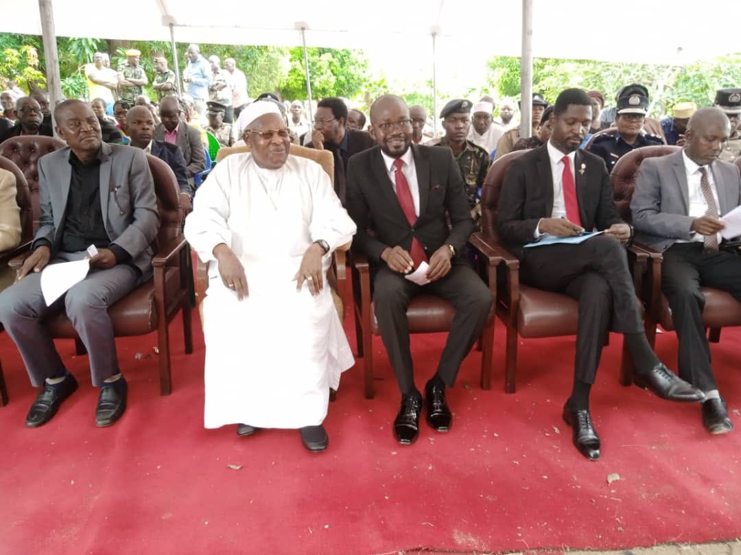 Moses Kumkuyu Represents President Chakwera at Chief Kapoloma’s Funeral ...