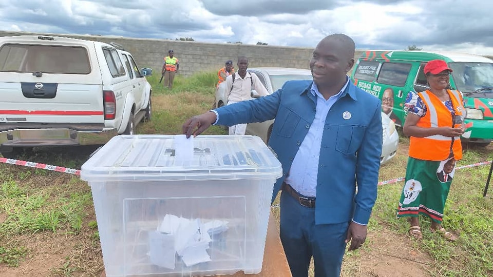Finance Minister Simplex Chithyola Banda Clinches Glorious Victory in ...